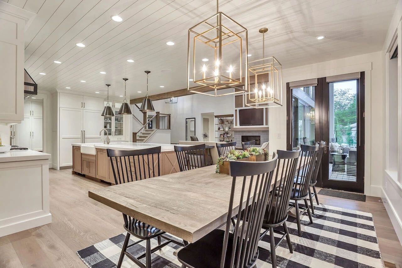 Luxury Custom Home Portfolio | E Builders